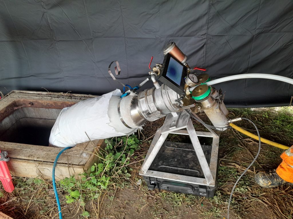 Structural Lining – Claret